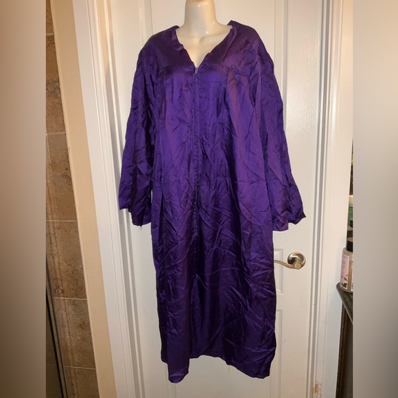 Other | Graduation Gown | Poshmark